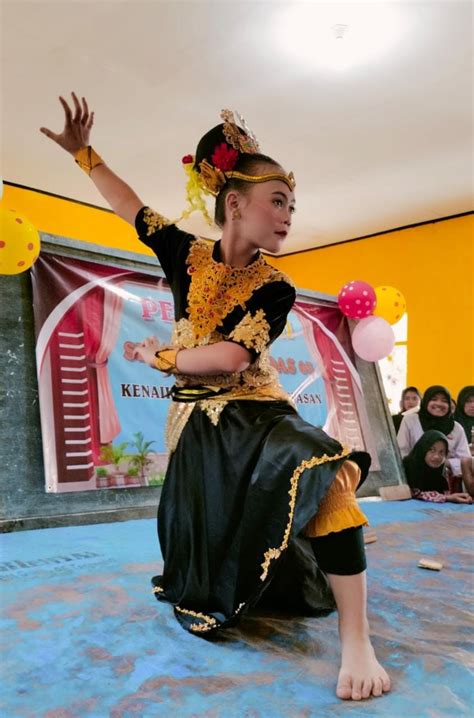 Diisi Pentas Kesenian Sdn Cibodas Gelar Perpisahan Kelas Vi Dan