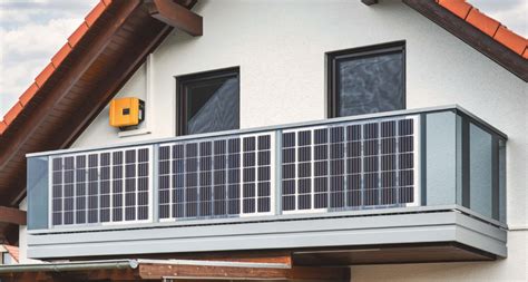 Solar Balkon Balkongeländer mit PV Modulen Leeb Balkone