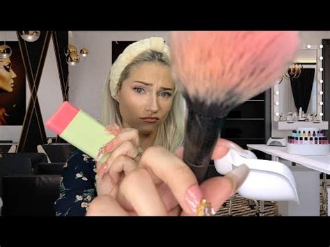 ASMR Girl Who Peaked In High School Does Your Makeup For A Date