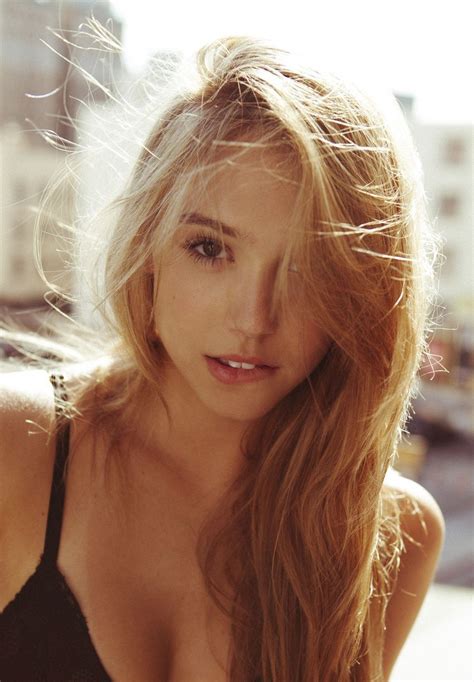 Wallpaper 1094x1575 Px Alexis Ren Auburn Hair Model Sensual Gaze