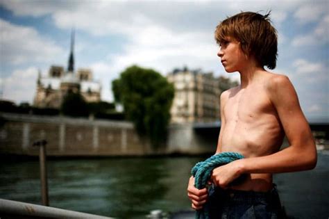 La Blonde Aux Seins Nus Image