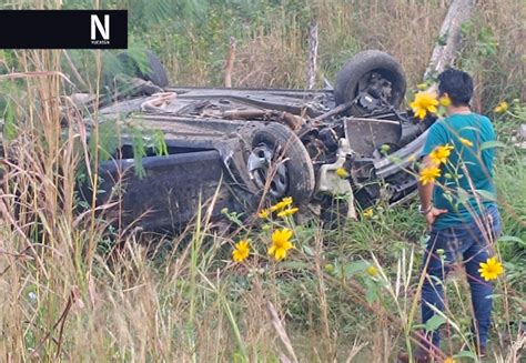 Hombre lesionado por volcar su vehículo en la Maní Teabo