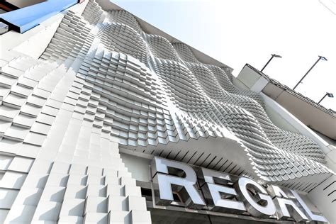 Parametric Skins Facade Of Regal Shoes Nudes Office Iaac Blog