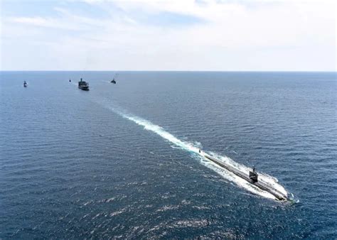 EE UU envía submarino nuclear a Oriente Próximo para garantizar
