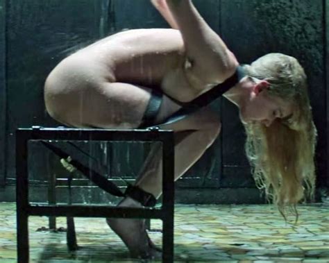 Jennifer Lawrence Naked 1 Pic FappeningHD