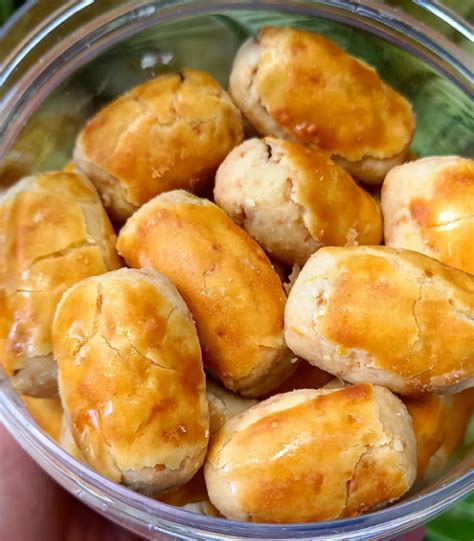 Resep Kukis Keju Cheddar Camilan Gurih Yang Renyah