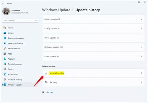 Learn How To Easily Show Or Hide Updates In Windows Geek Rewind