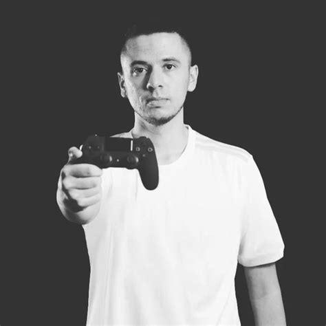 Eu Desisto Do Vini Na Sele O Ele Deve Precisar De Um Jogo Muito Bom