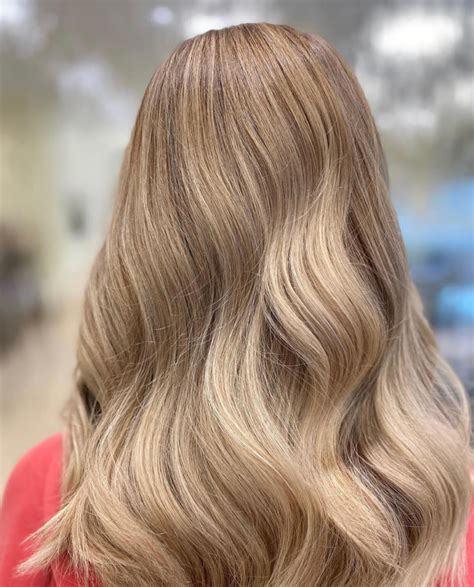 Balayage hår farget på en mer naturlig måte Haarcompagniet