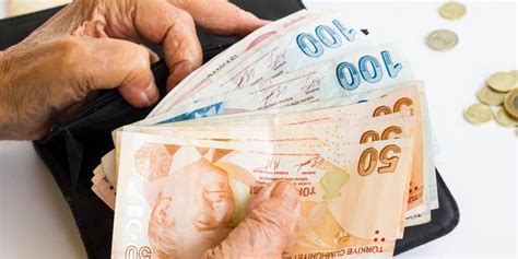 Memur ve Emeklilerin Zam Oranı Belli Oluyor İşte Enflasyona Göre Son
