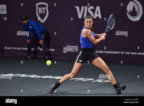Le Match De Tennis Entre Sorana Cirstea Et Eva Lys Au Tournoi De Tennis