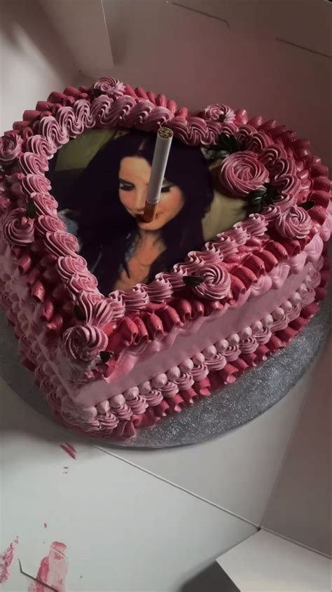 Lana Del Rey Cake Cake Pretty Birthday Cakes Cute Birthday Cakes