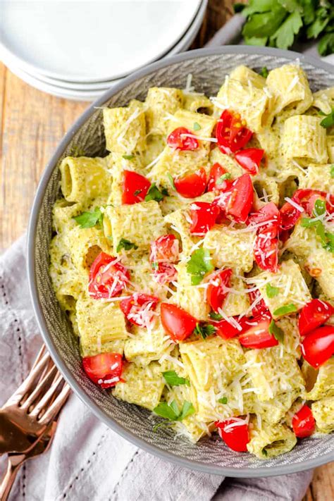 Esitellä 60 imagen creamy pesto pasta salad abzlocal fi