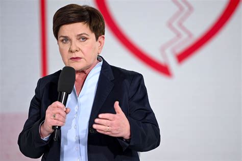 Listy PiS do Parlamentu Europejskiego U Kaczyńskiego tylko niepewność