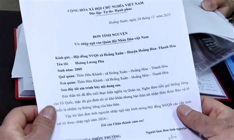 Dân Sinh Nam sinh mồ côi viết đơn tình nguyện lên đường nhập ngũ