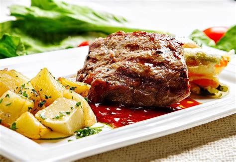 The Ultimate Guide To Steak Presentation Steak University