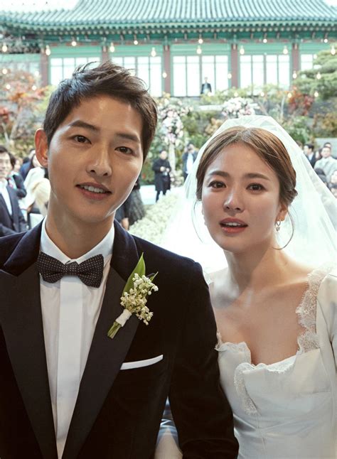 Song Joong Ki And Song Hye Kyo Release Gorgeous Wedding Photos
