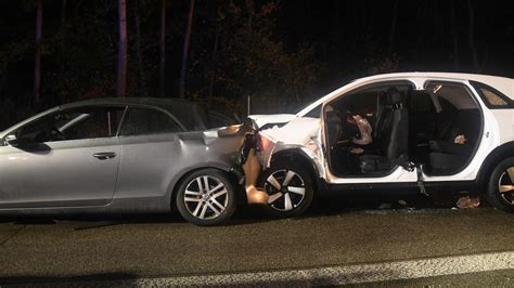 Zwei Polizeieinsätze auf A67 Fünf Schwerverletzte und ein Fahrer mit 3