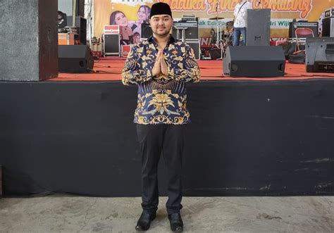 Mengenal Sosok Rio Aditya Pengusaha Muda Sukses Asal Cilacap Begini