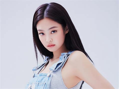 Скачать обои Girl Asian Woman Singer Korean Dancer BeautIful