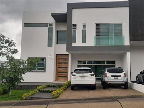 Casa En Venta En Los Encinos 546 Los Robles Residencial Zapopan