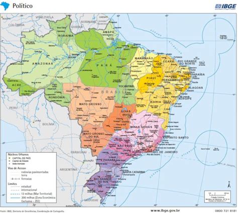 Mapa do Brasil por estados e regiões em branco e colorido