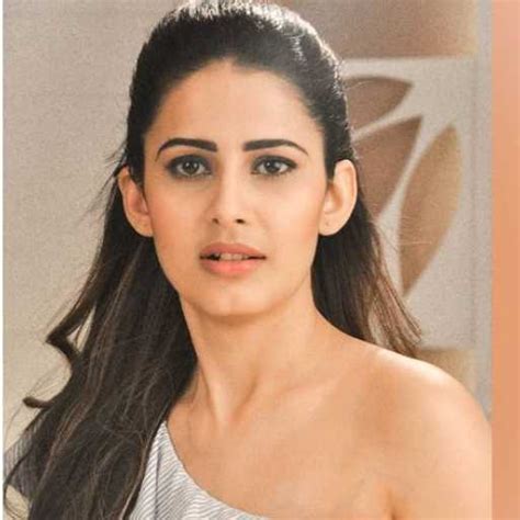 Shivani Tomar TV Artist Biography Age Birthday