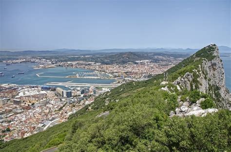 Você sabe onde fica o Estreito de Gibraltar Passaporte Feliz