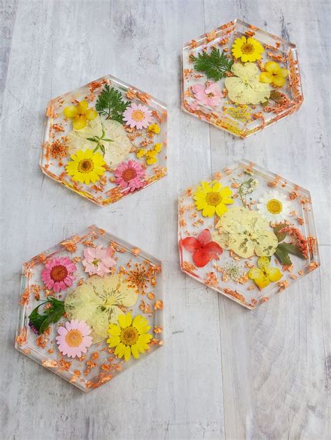 Resin Pressed Flower Rose Gold Flake Coasters Makes An Awesome