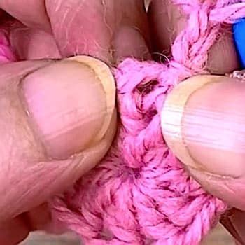 How To Crochet A Circle That Lies Flat Crochet Circle Pattern