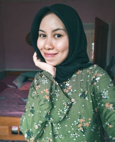 Satu Lagi Awek Kurus Tetek Besar Dalam Koleksi Kit Tumbex