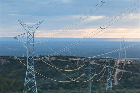 Como funciona a linha de transmissão CRT RJ