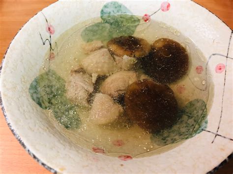 香菇雞湯（大同電鍋零廚藝） By Helen（海倫小姐） 愛料理