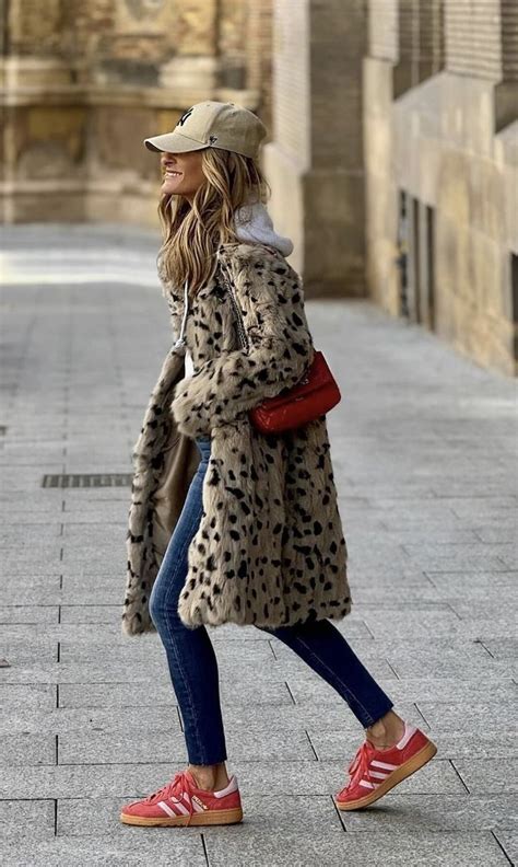 Pin by Pam VazPer on Otoño in 2024 Winter fashion outfits