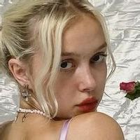 Nude Celebs List By Name S Page 125 FappeningBook