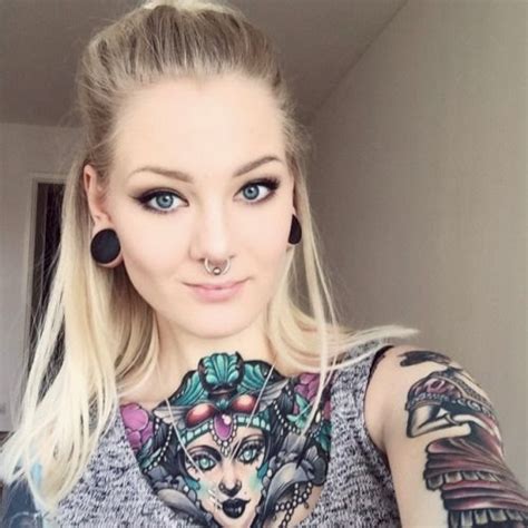 Chicas Tatuadas Belagoria La Web De Los Tatuajes
