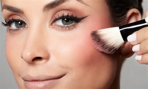 Conheça 9 Tipos de Delineado para sua Maquiagem Plano Criativo