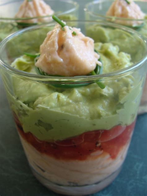 Recette Verrines De Saumon Fume Et Avocat Tartare De Tomate