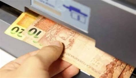 Dinheiro esquecido 3 maiores saques somam quantia milionária Veja o valor