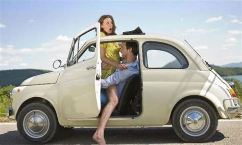 Posturas Eróticas para Hacer el Amor en el Coche Eromasaje
