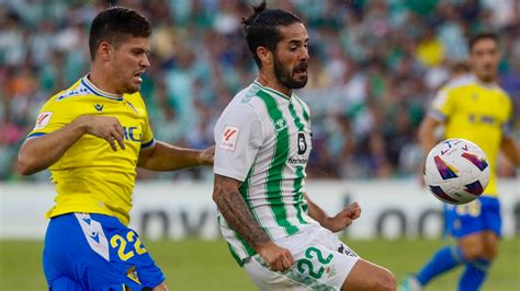 Betis Cádiz resultado resumen y goles del partido de Liga EA Sports