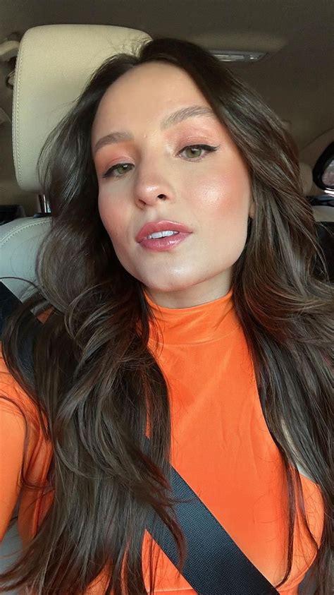 Larissa Manoela Abala Internet Topless Para O Outubro Rosa