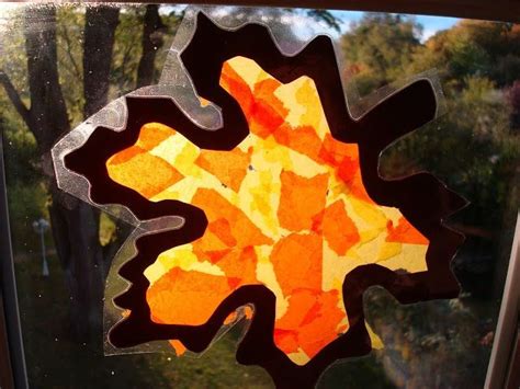 Herbstliche Fensterbilder Herbstbastelnmitkindernfensterbilder