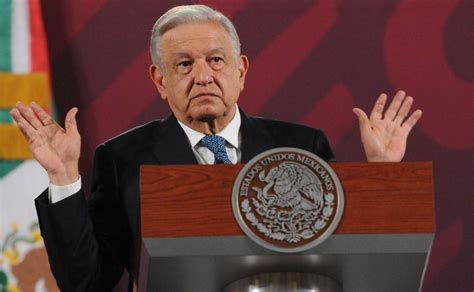 VIDEO AMLO evita hablar de la desaparición de los cinco jóvenes