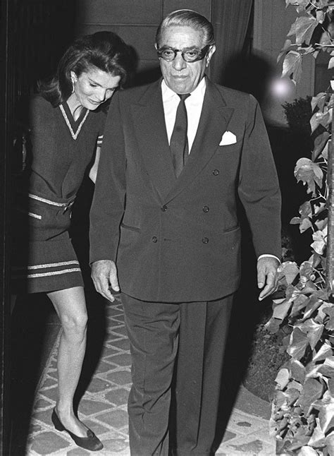 Jackie Onassis And Aristotle Onassis Jackie Kennedy Jacqueline
