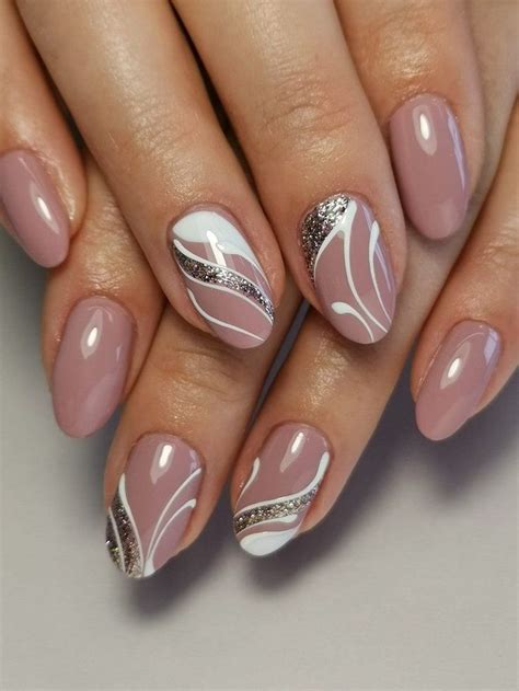 Abstract Nail Art En Id Es Splendides Que Vous Devez Tester Jolis