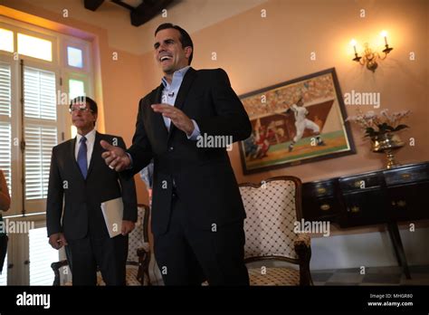 Ã San Juan PR el gobernador de Puerto Rico Ricardo Rossello