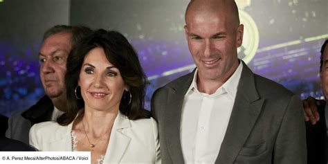 PHOTO Zinédine Zidane son épouse Véronique en bikini révèle un corps