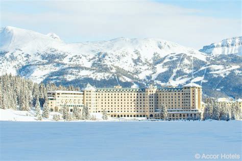 Fairmont Chateau Lake Louise Exterior Ara Professional Travel