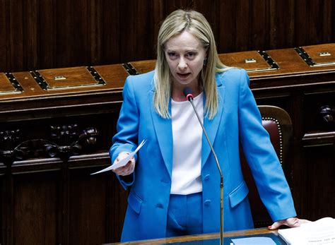 Economia Giorgia Meloni Affossa Il Salario Minimo Le Opposizioni